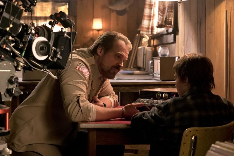 Stranger Things Behind-the-Scenes - Stranger Things Behind-the-Scenes ...