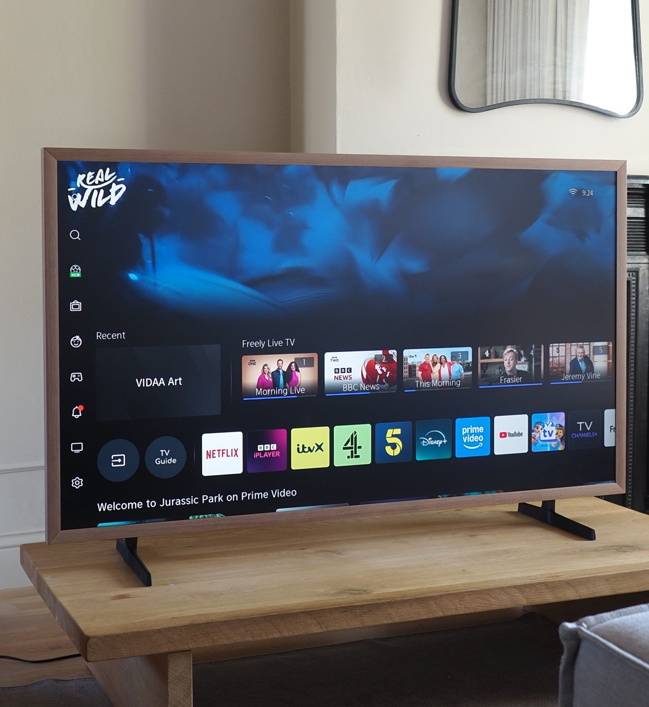 Hisense Canvas Review — The Samsung Frame Competitor Tested | Livingetc