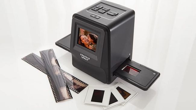 Best slide to digital image converters: preserve your memories | Top ...