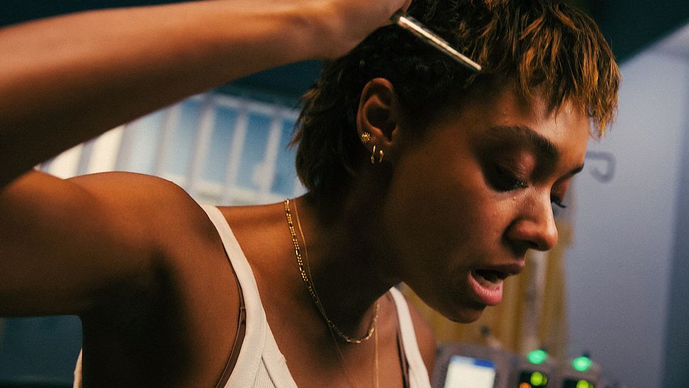 Talk To Me Ending Explained: What Happens To Mia At The End Of The A24 ...