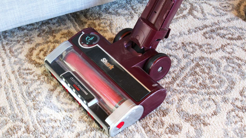Shark Stratos AZ3002 Upright Vacuum review: Unbeatable pet hair power ...