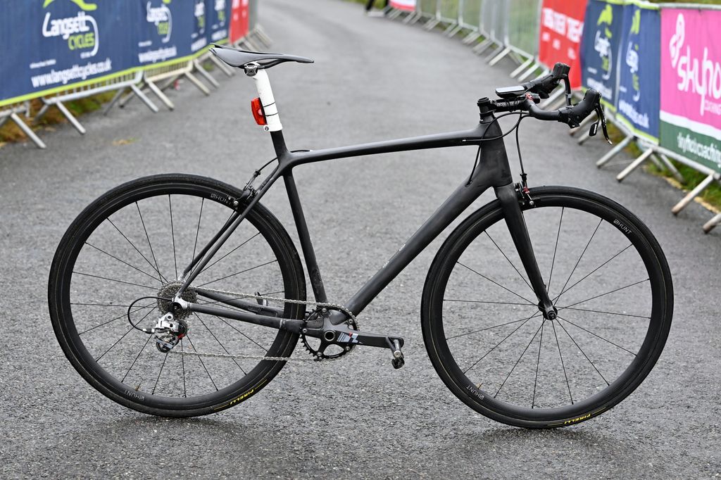 Is this the lightest disc brake road bike in the UK? | Cycling Weekly