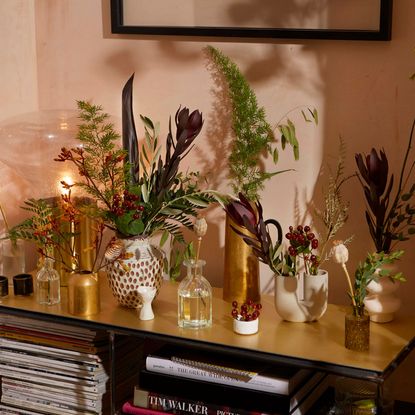 This hack is the secret to making cut flowers last longer - all you ...