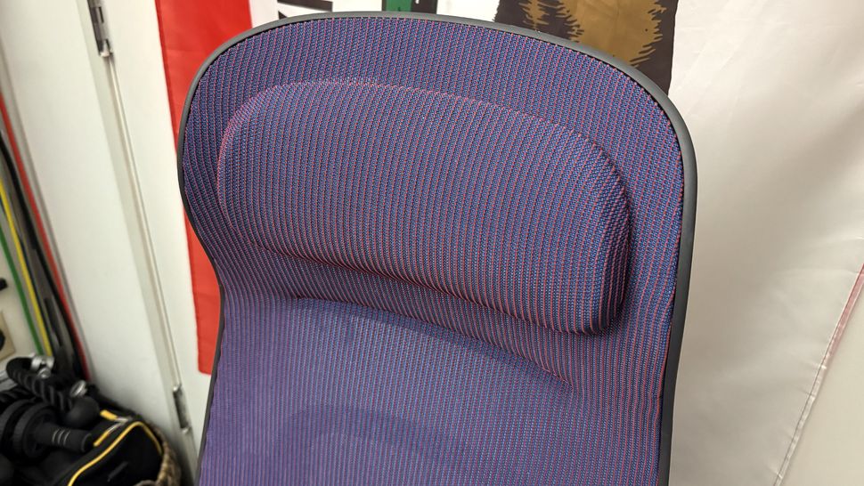 Steelcase Karman High Back Review: Adaptable frame, now with a headrest ...