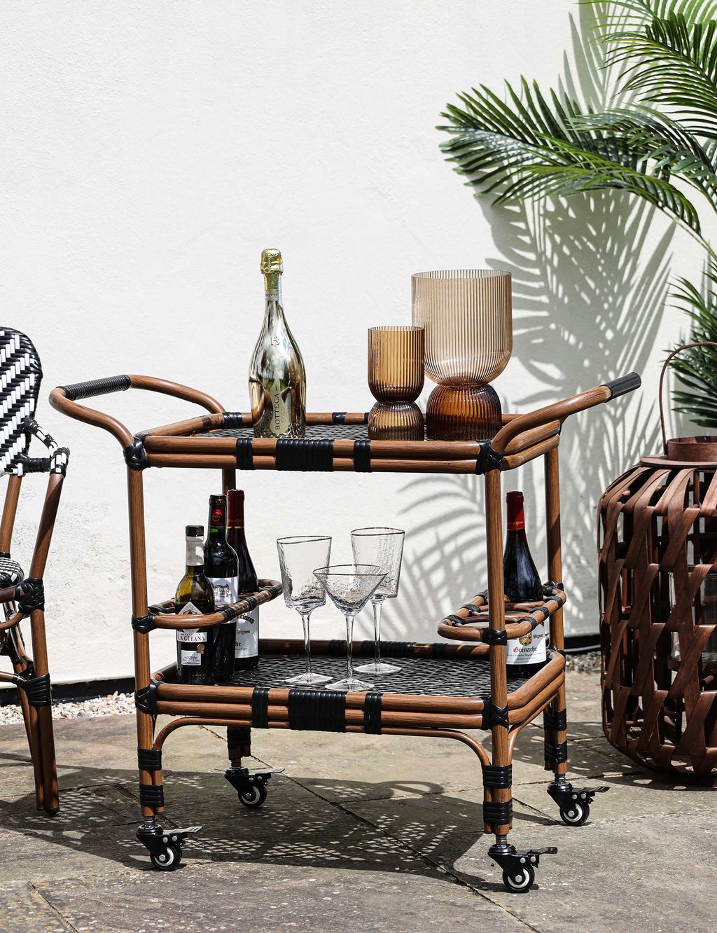 Outdoor bar ideas: 33 stylish ways to enjoy laid-back drinks alfresco ...