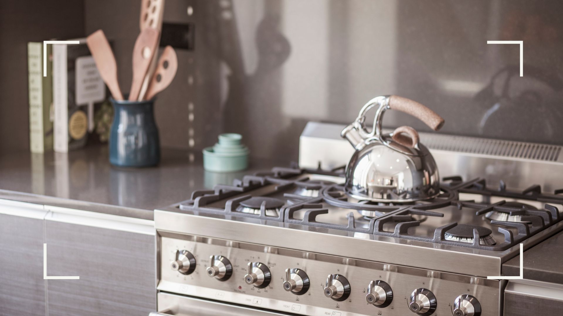 How to descale a kettle – easy tips to banish limescale | Woman & Home