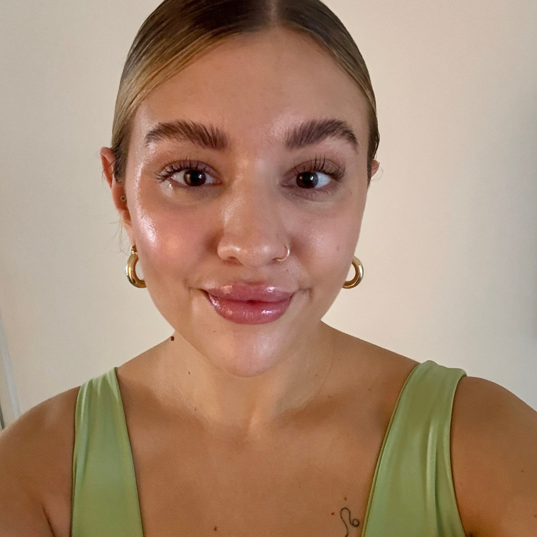 Best Dewy Foundations - 9 Natural-Looking Glow Boosters | Marie Claire UK