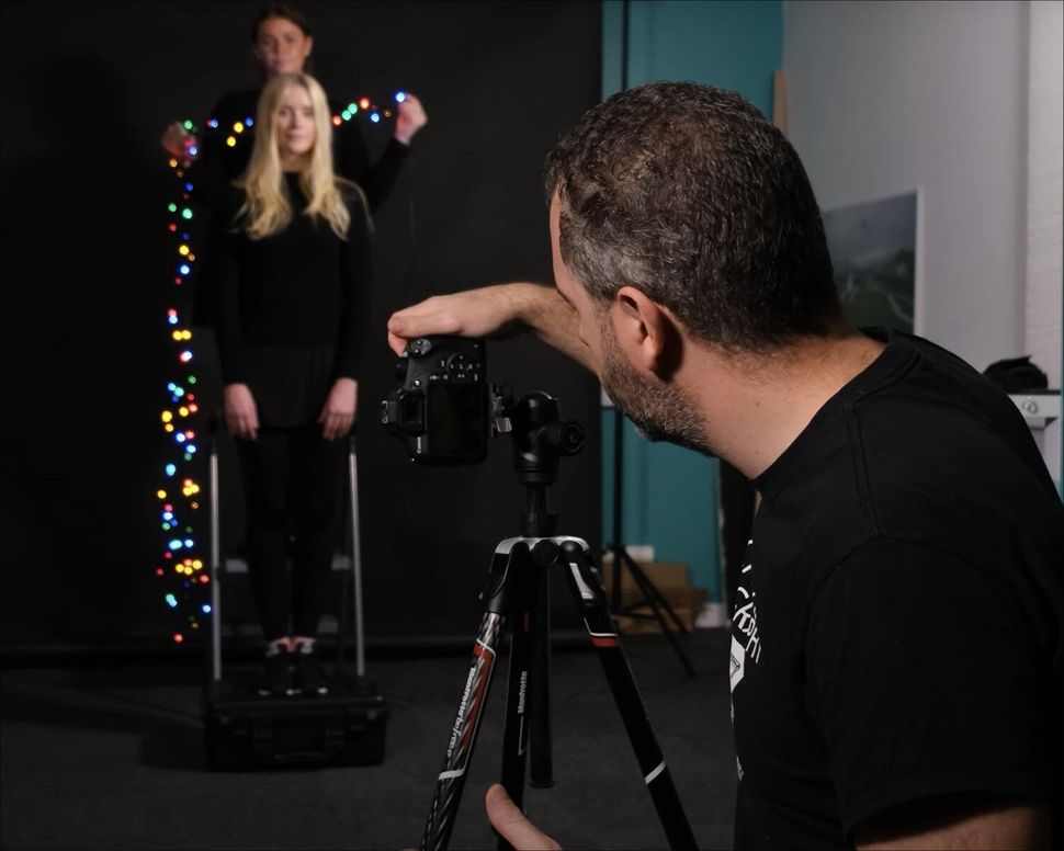 Christmas picture ideas: Create a human Christmas tree! | Digital ...