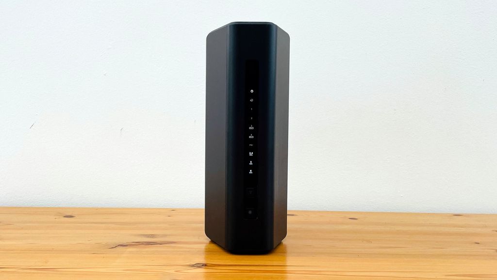 Netgear Nighthawk RS300 review: high-speed Wi-Fi 7 at a competitive ...