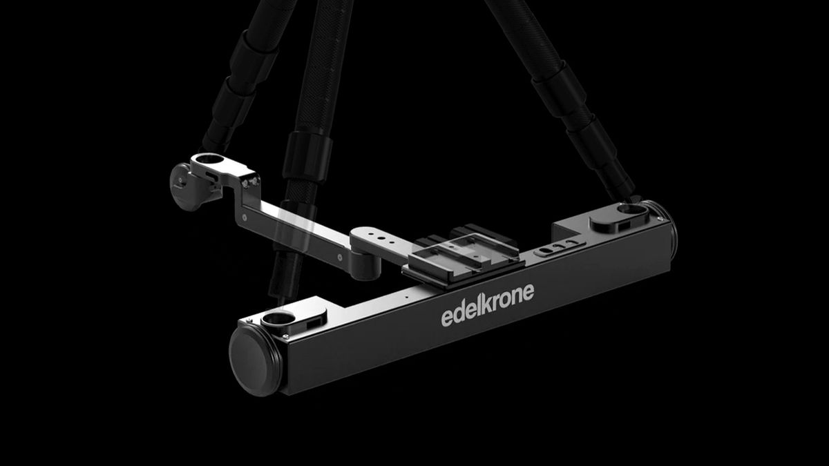 This self-driving dolly turns your tripod into a robotic camera ...