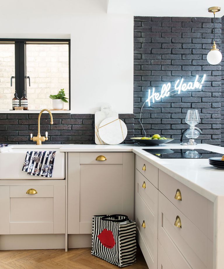 15 kitchen wall ideas to decorate the heart of your home | Ideal Home