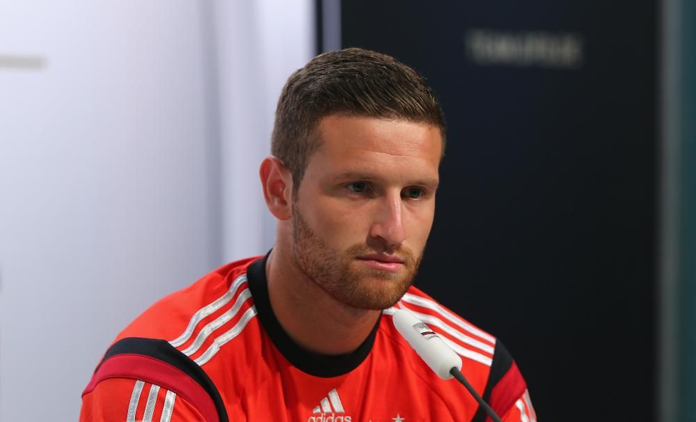 Mustafi: Valencia should fear no one this season | FourFourTwo