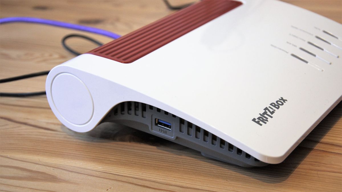 AVM FRITZ!Box 7590 AX | TechRadar