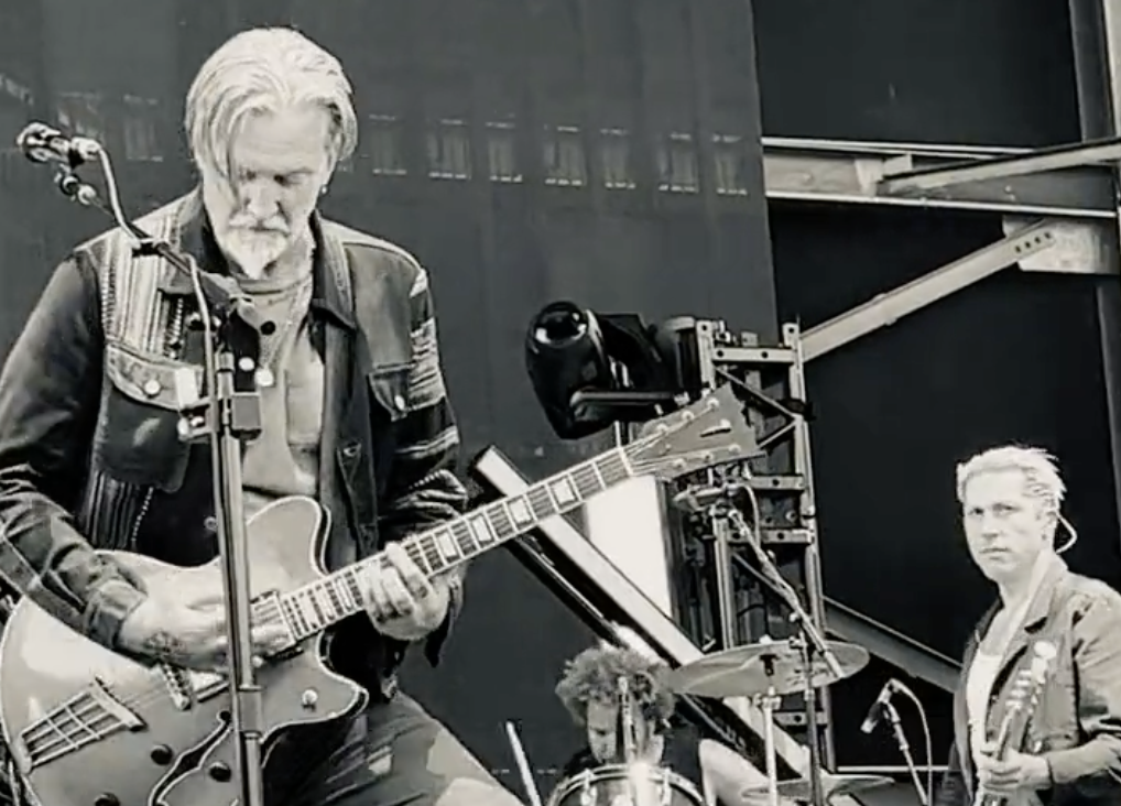 Watch first Queens of the Stone Age show in three years | Louder