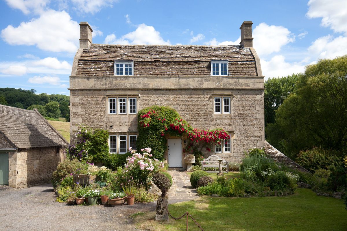 A magnificent 200-acre estate near Bath with an irresistible farmhouse ...