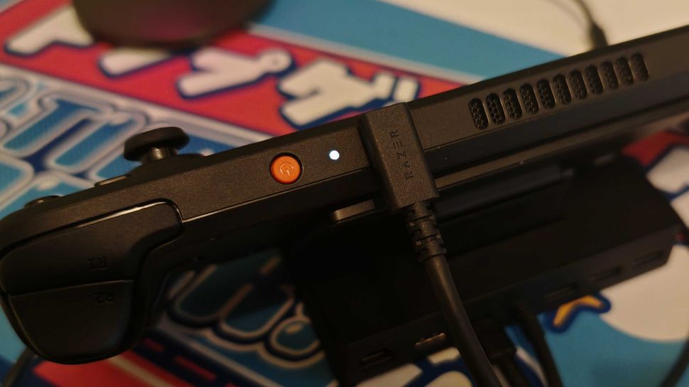 Razer Handheld Dock Chroma review: a premium Steam Deck dock at a ...