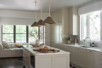 Should You Have a Kitchen Window Flush With Counter? | Livingetc