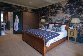 The Old Bell, Malmesbury: England's oldest hotel meets Lone Star style ...