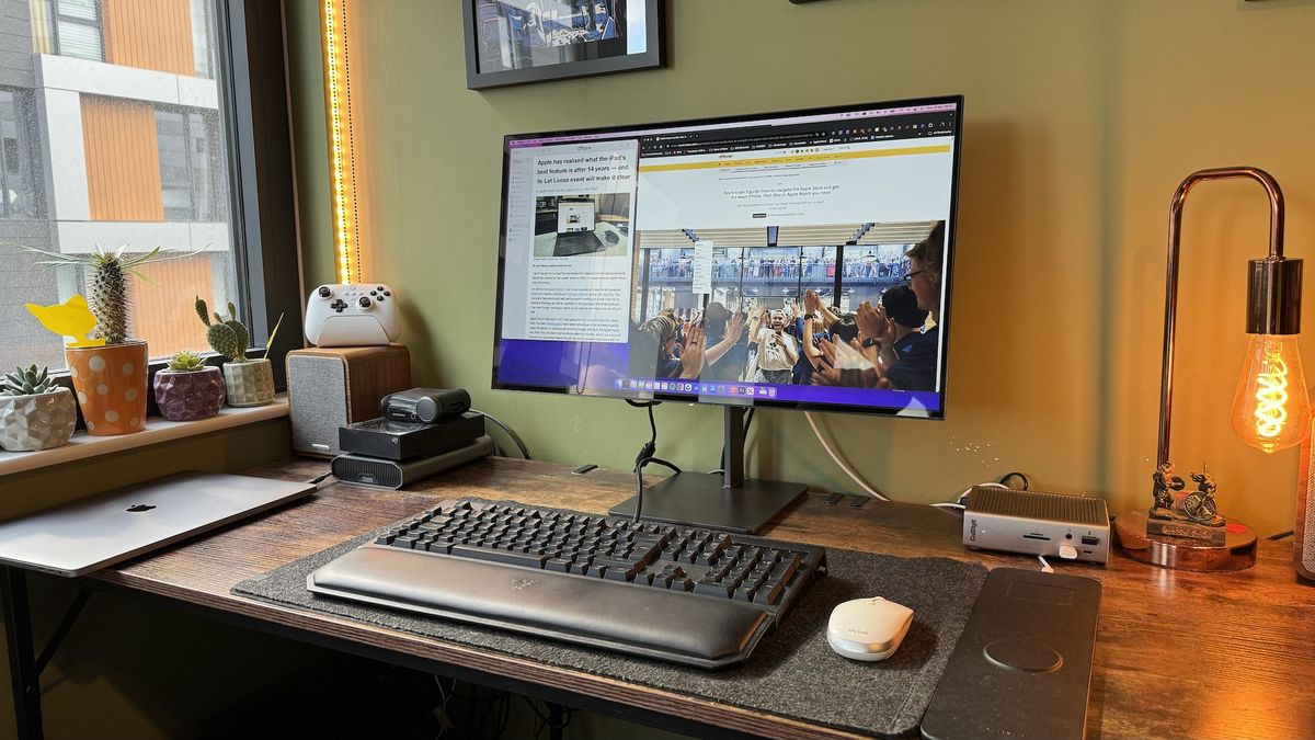 Dough Spectrum Black 27-inch OLED monitor is more ‘d’oh’ than ‘woah ...