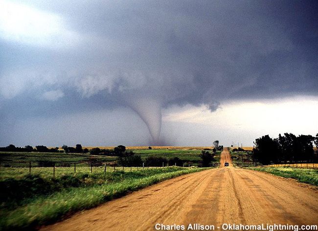 Tornado Chasers: See Spinning Storms Up-Close (Photos) | Live Science