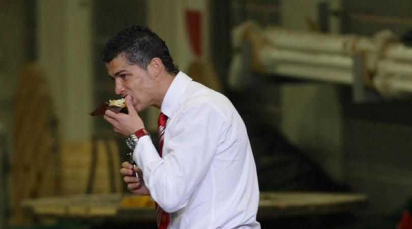 What do footballers eat and drink? | FourFourTwo