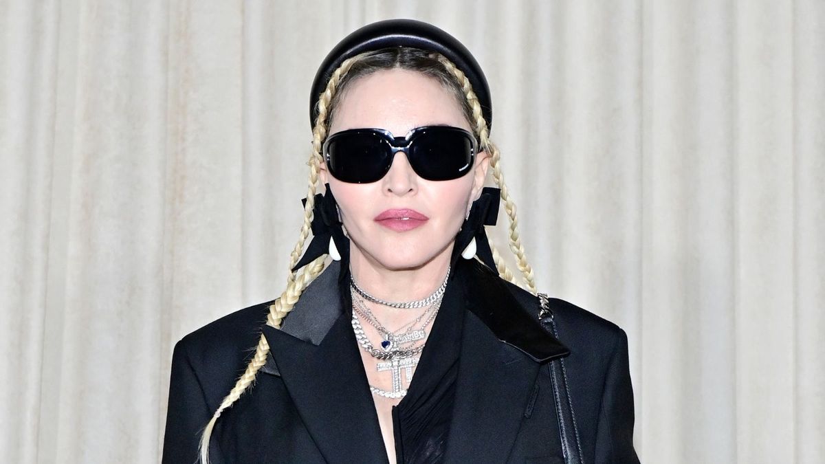 Madonna’s Blue-Bow Tree Sparks a 2025 Christmas Trend | Homes and Gardens