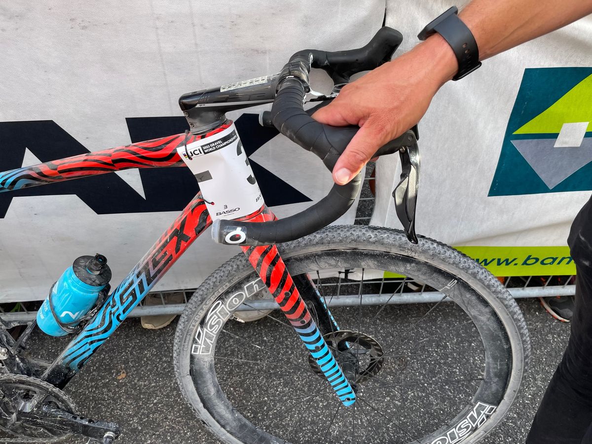 Matej Mohoric wins UCI Gravel World Championships aboard unreleased ...