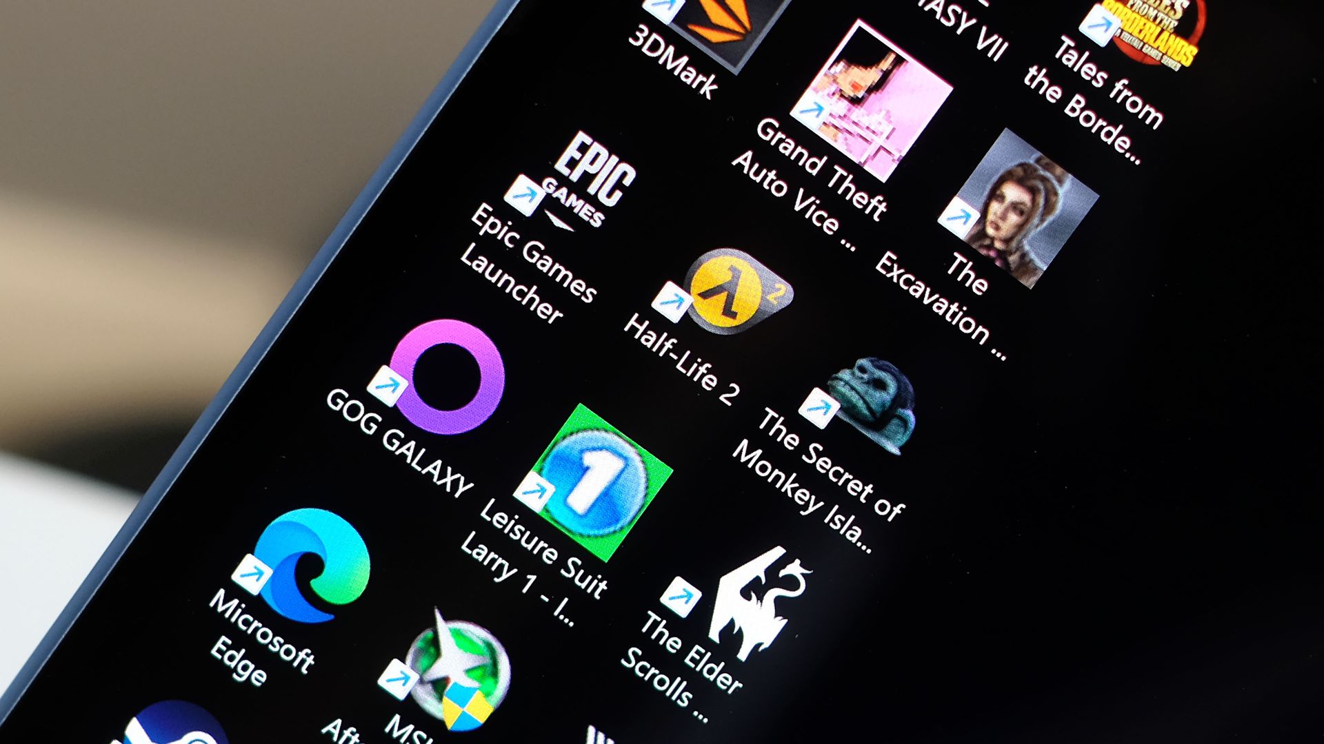 What is Snapdragon X Elite? How Qualcomm laptop chip compares to rivals ...