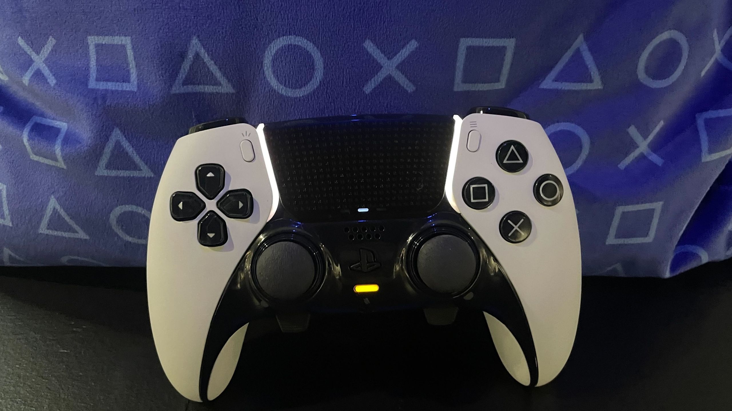 A definitive PS5 controller doesn't exist yet - here's what it needs to ...