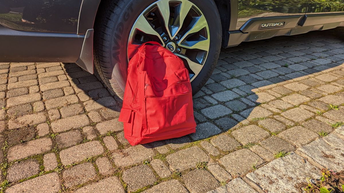 US Safety Kit All-in-One Car Emergency Kit review | Tom's Guide