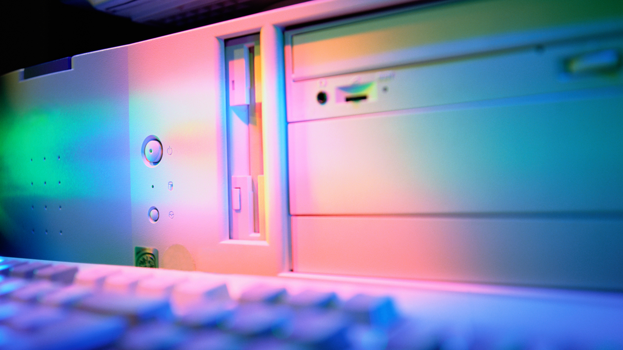 Tiny386 emulator turns tiny microcontroller into a full i386 PC — tiny ...