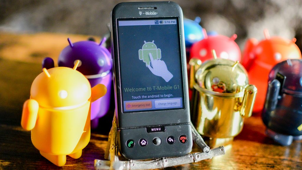 The first Android is 15 years old, and it is the opposite of everything ...