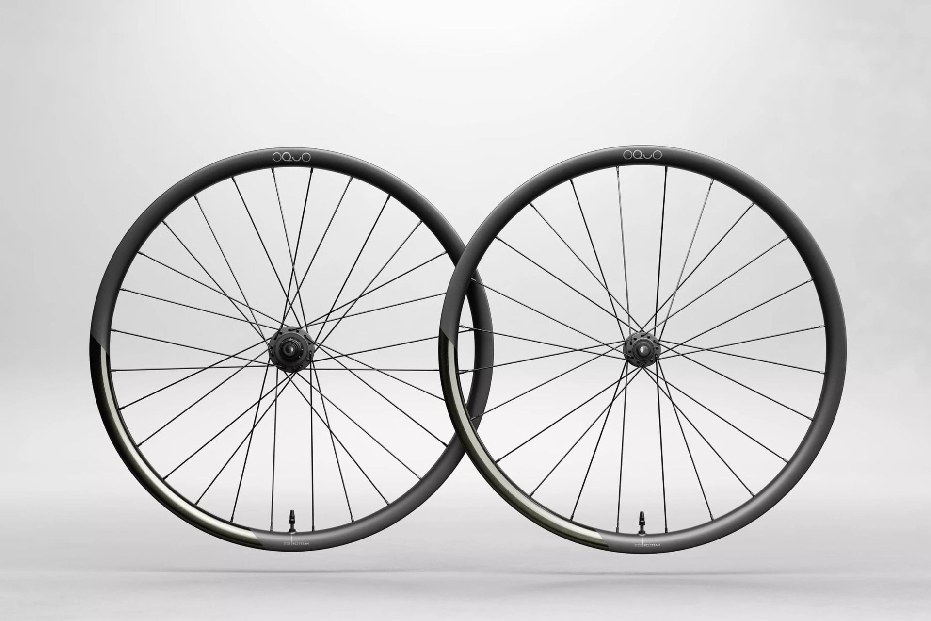 OQUO wheels unveils its first road range of wheels with mini-hooks to give riders the biggest ...