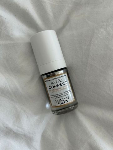 An Honest Review of the Sunday Riley Auto Correct Eye Cream | Who What Wear