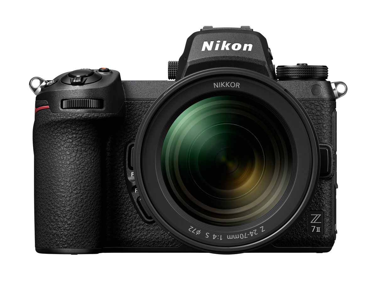 How the heck do you decide which Nikon full-frame mirrorless camera is ...