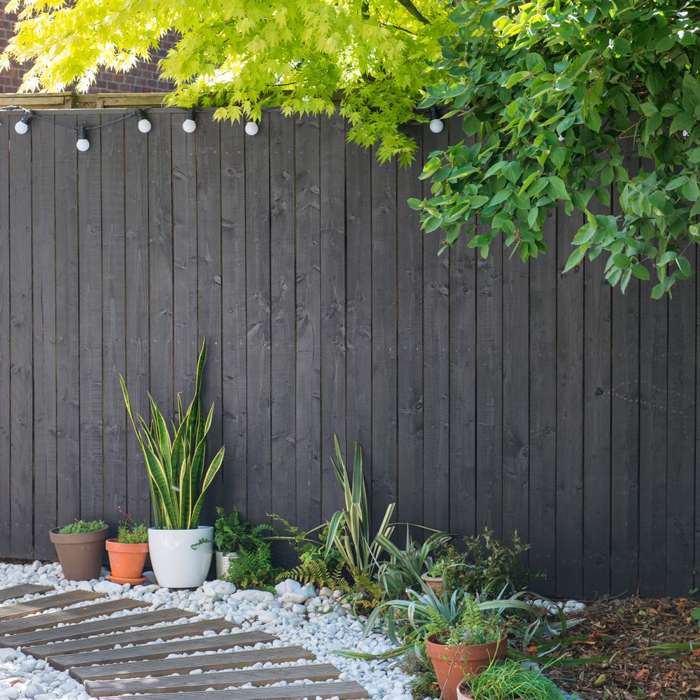Before and after: best way to make good use of a garden side return ...