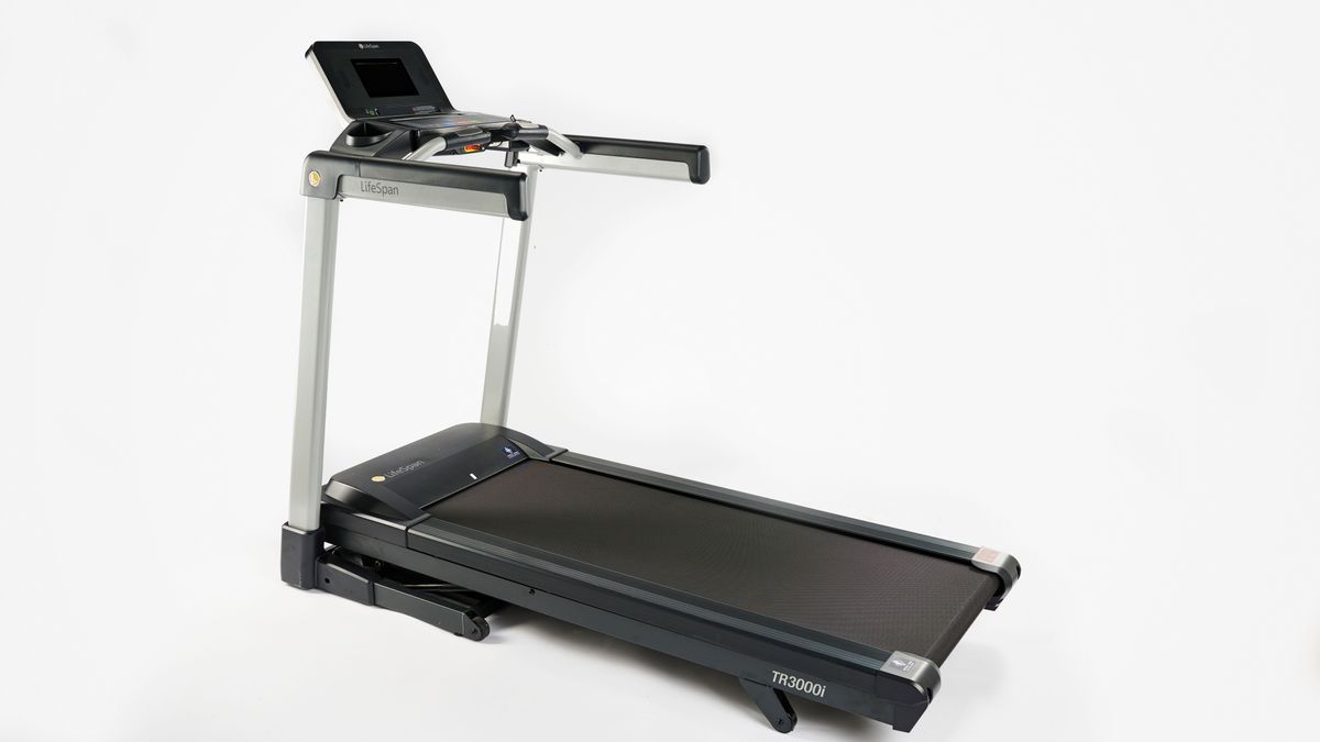 LifeSpan Treadmill TR3000iT review | Live Science