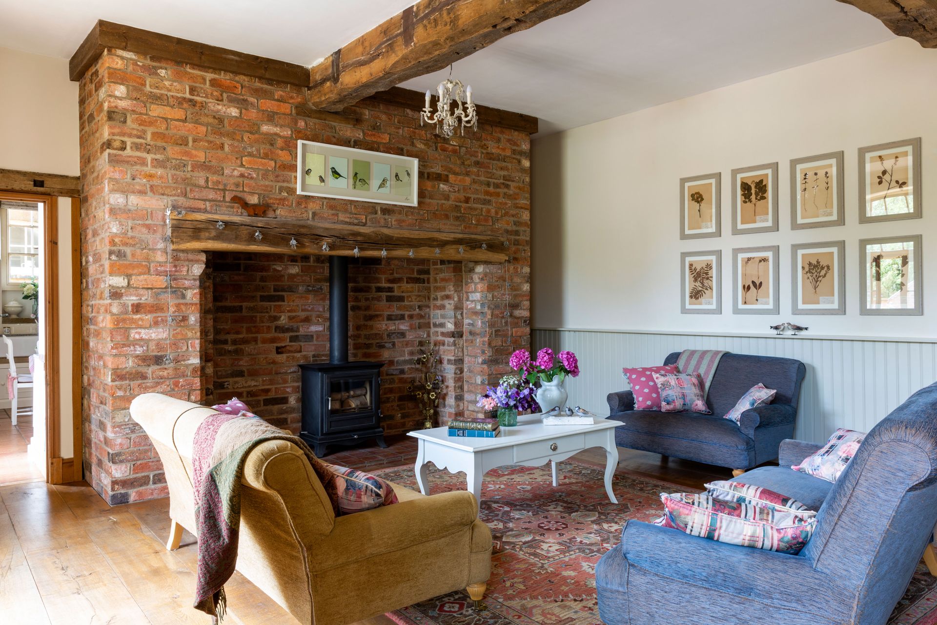 Real home: explore an 18th-century converted coach house | Real Homes