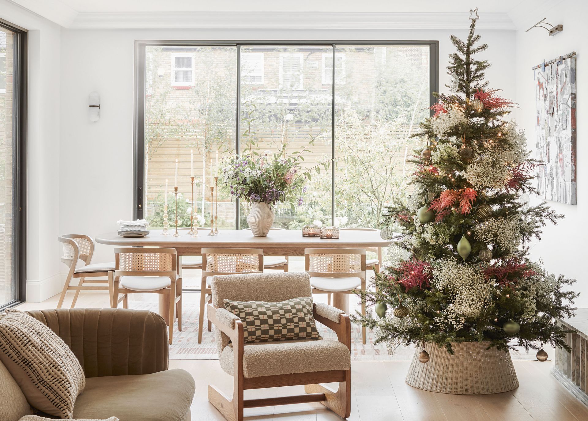 Gypsophila Christmas Trees Are a Surprisingly Versatile Idea | Livingetc