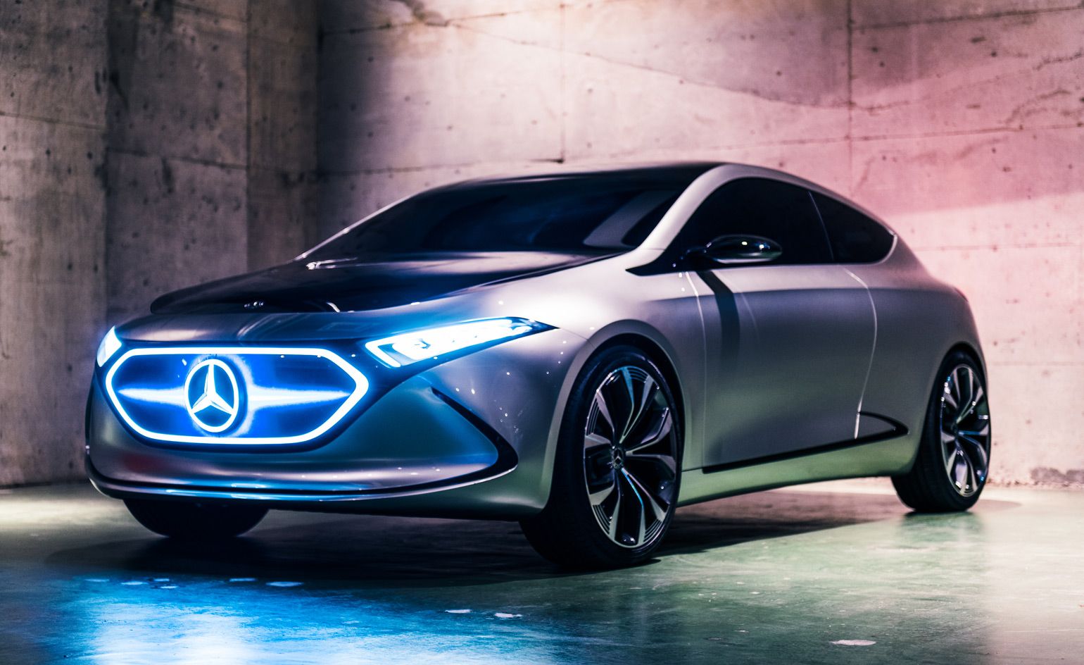 Mercedes-Benz looks to the future with concept cars in Tokyo | Wallpaper