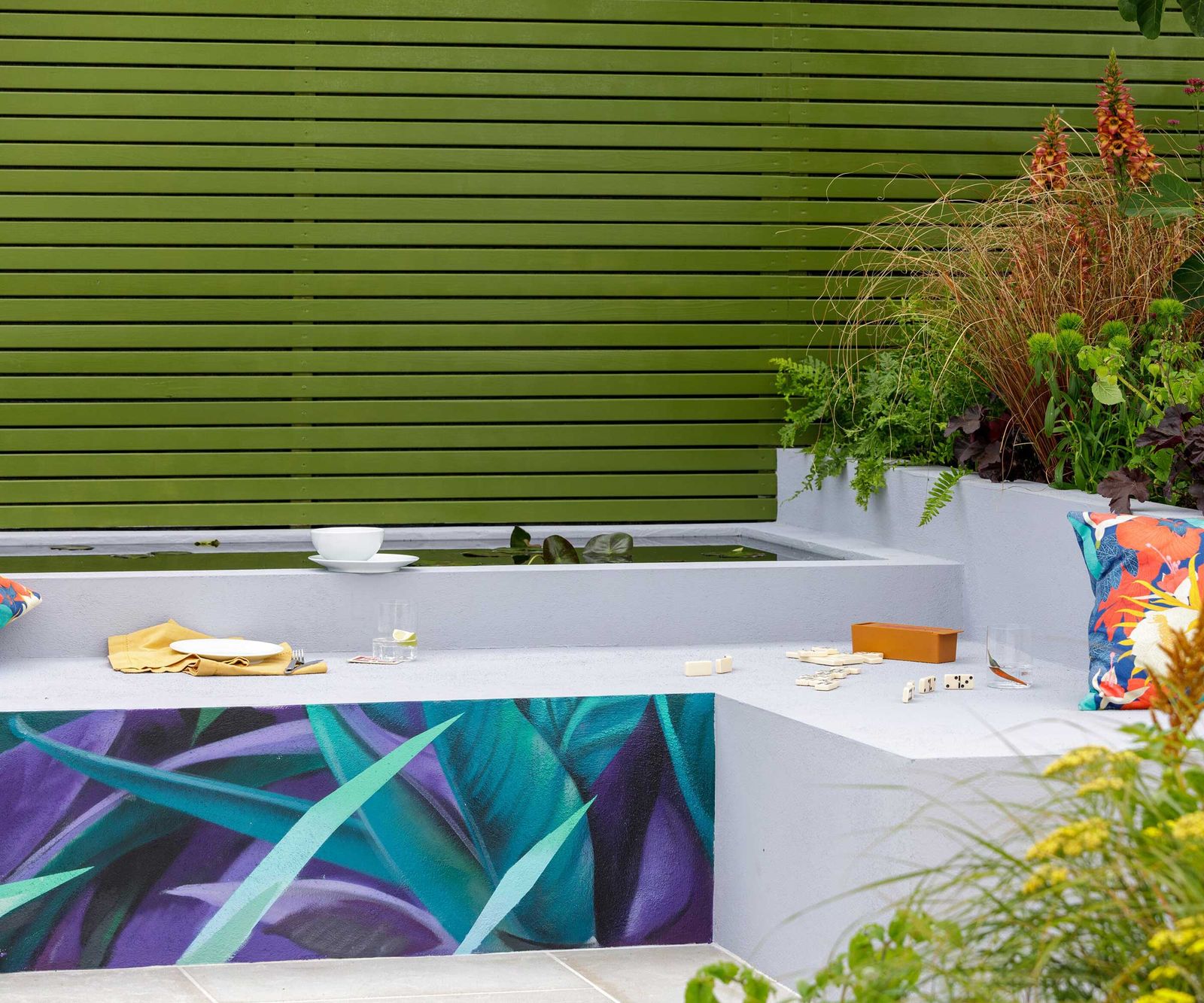 Painted patio ideas: 11 colorful and creative looks | Homes and Gardens