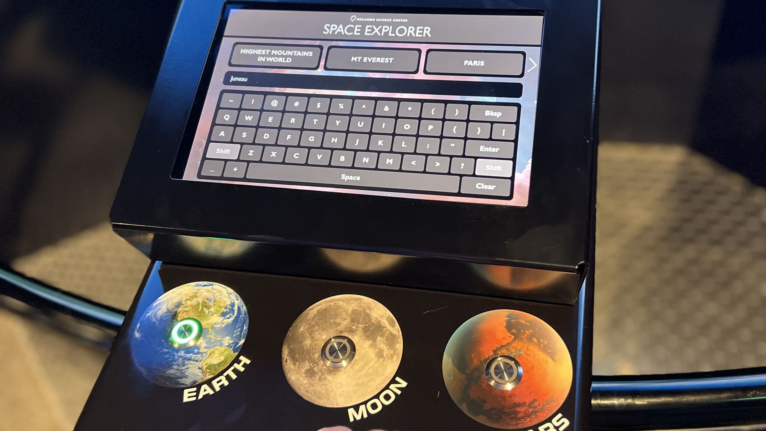 Orlando, You Don't Have a Problem. Interactive Space Exploration ...