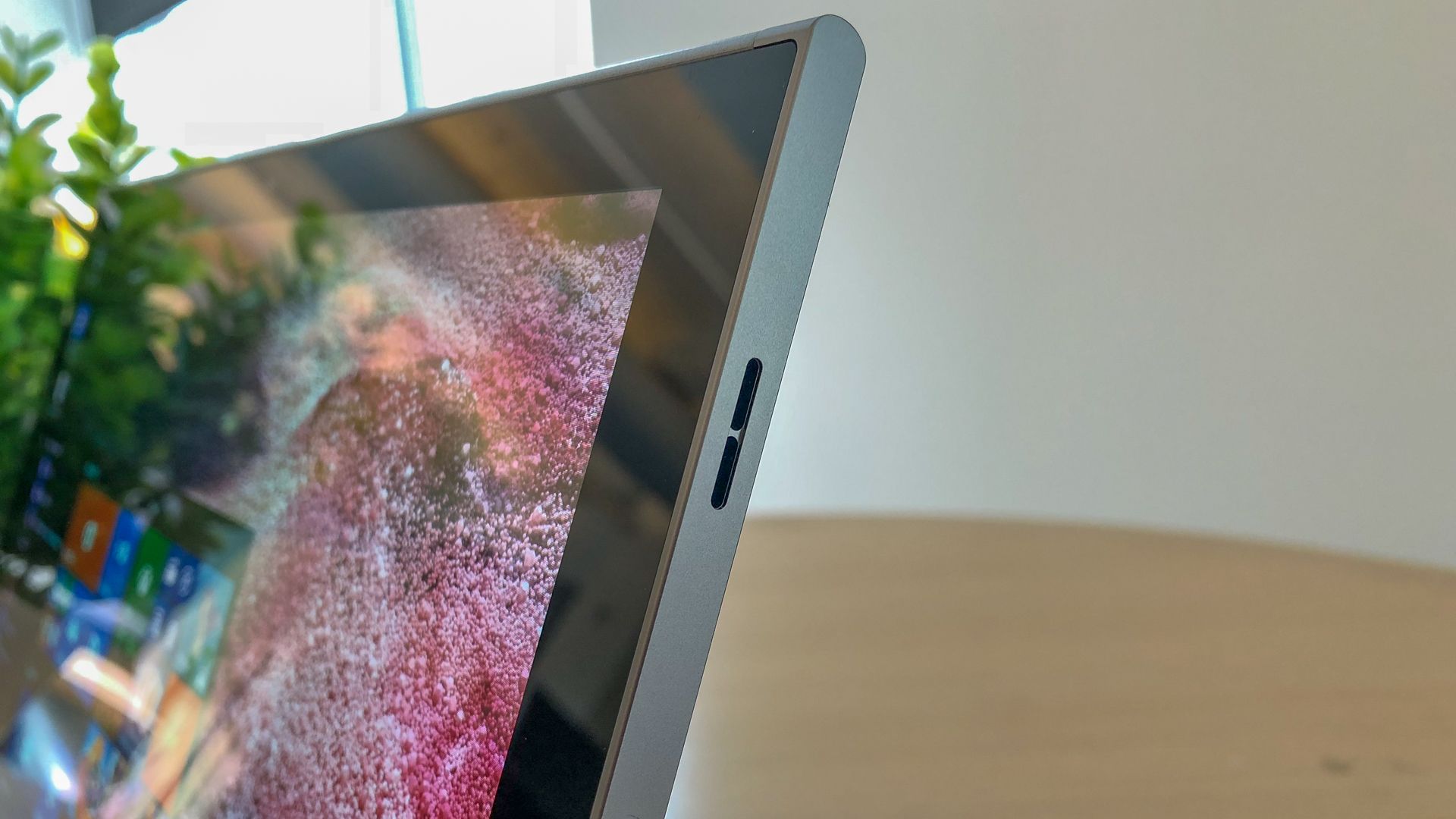 Samsung Galaxy Book S is a 2-in-1 Windows laptop that could soon be ...