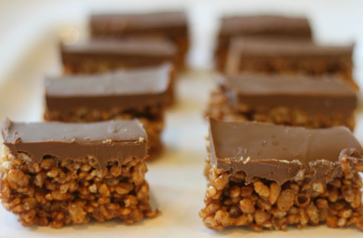 Homemade Toffee Crisp bars Recipes | GoodtoKnow
