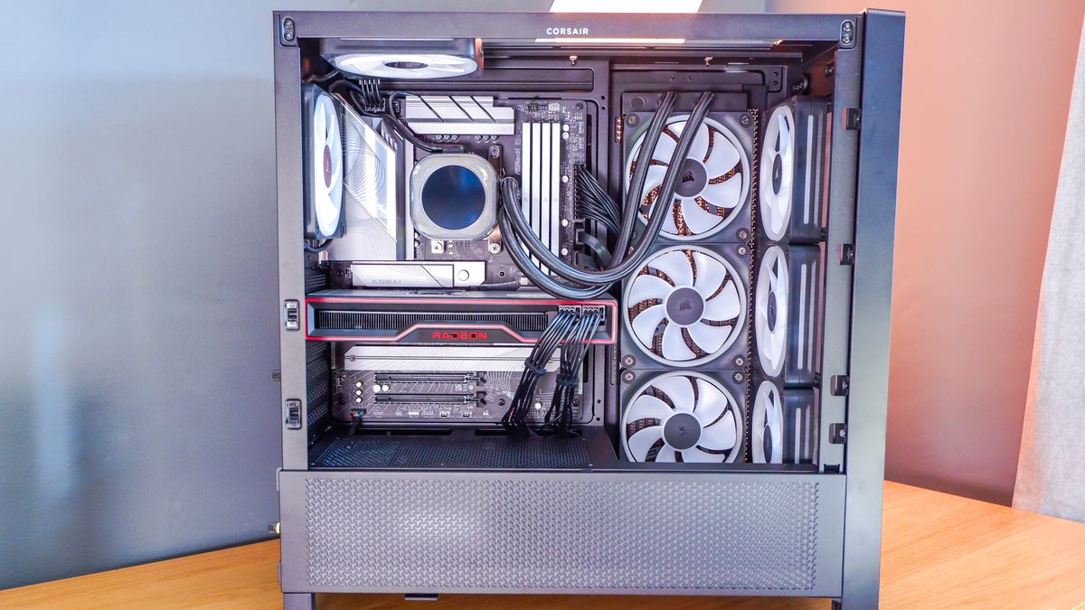 I tried to build a high-end AMD gaming PC out of Cyber Monday deals but ...
