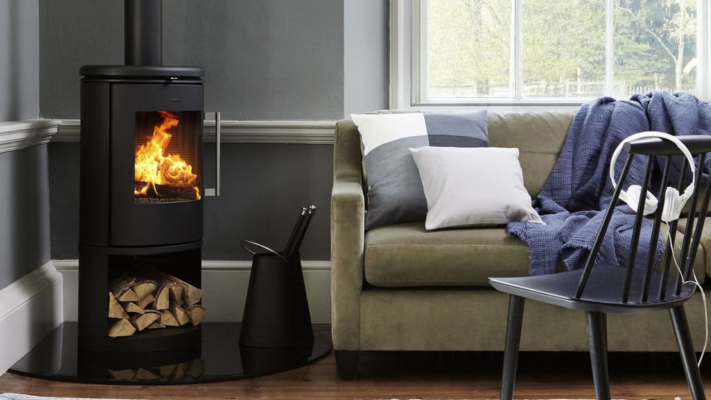 Corner log burner ideas for a cosy living space | Homebuilding