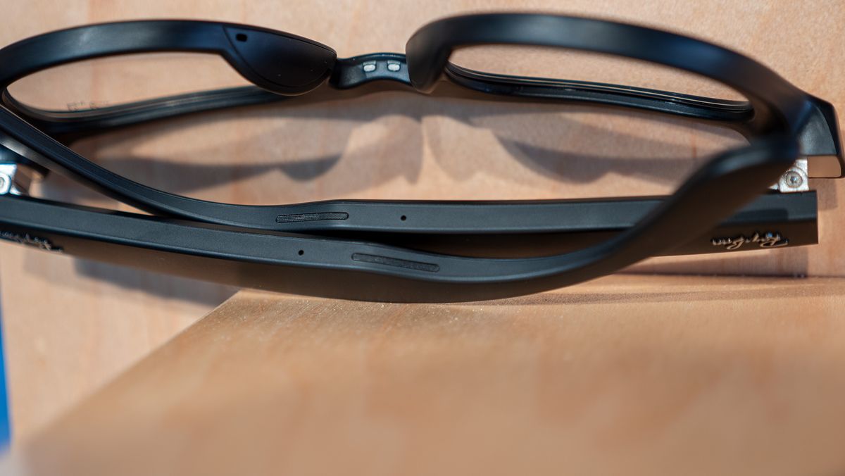 Ray-Ban Meta Smart Glasses review: Keep your phone in your pocket ...