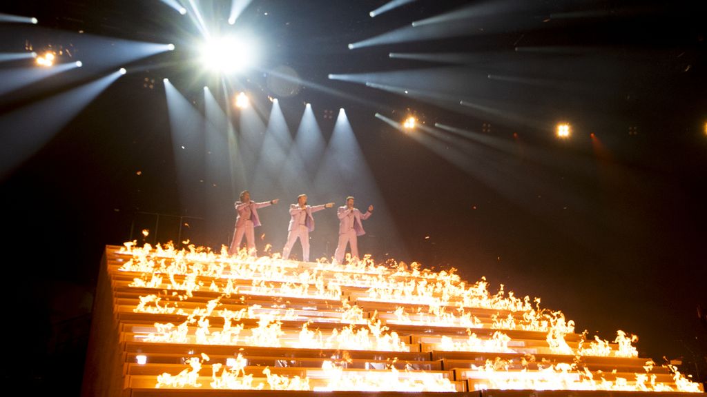Take That tour set design: Stufish relights the band’s fire | Wallpaper*