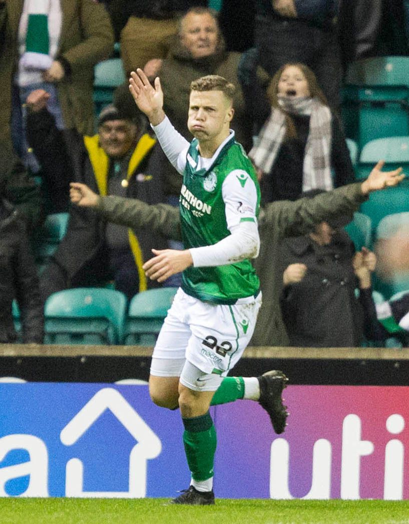Kamberi at the double as Hibs survive a scare against Morton | FourFourTwo
