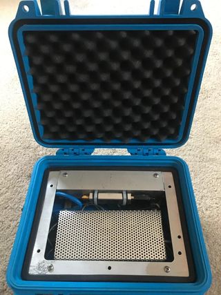 Raspberry Pi Ham: A Waterproof SDR for Enthusiasts and Noobs | Tom's ...